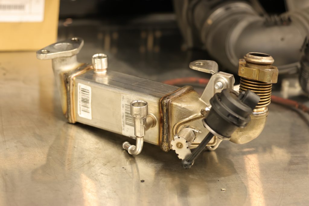 BMW/MINIディーゼル車 煤清掃とEGRのリコールの件。 | BMW/ALPINA/MINI専門修理メンテナンス工場 ミズノテクニカルサービス｜兵庫県神戸市